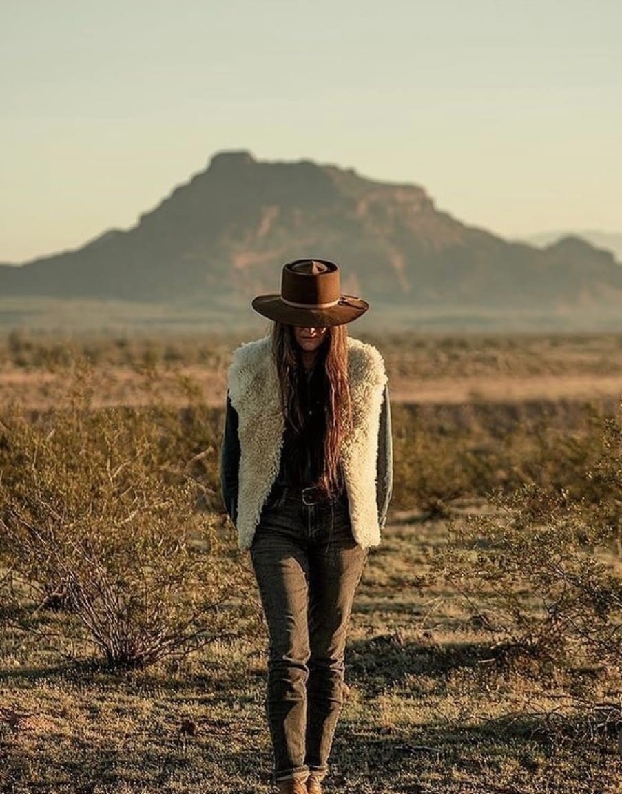 Hollow Bone - Western Design Conference